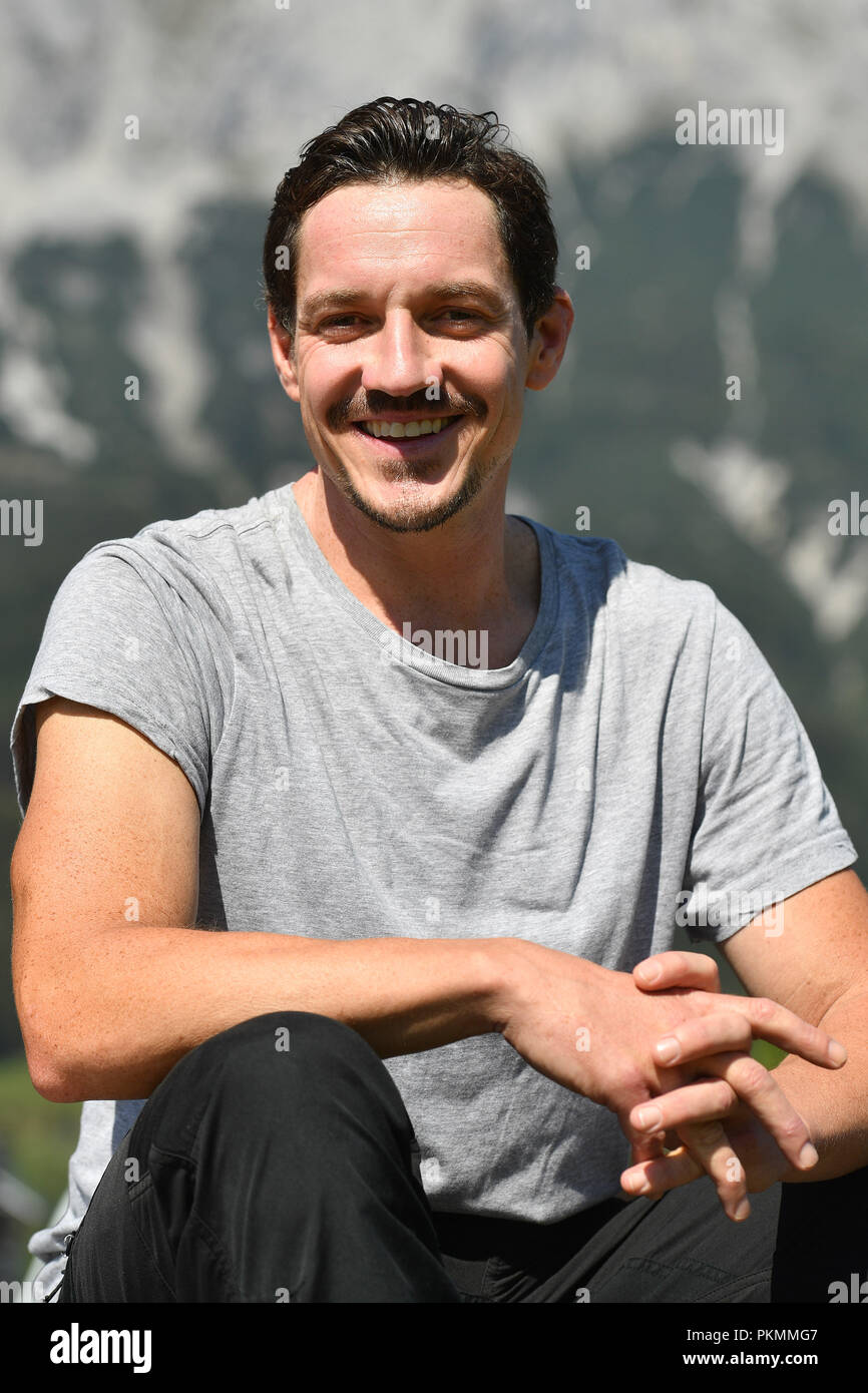 Die bergretter zdf -Fotos und -Bildmaterial in hoher Auflösung – Alamy