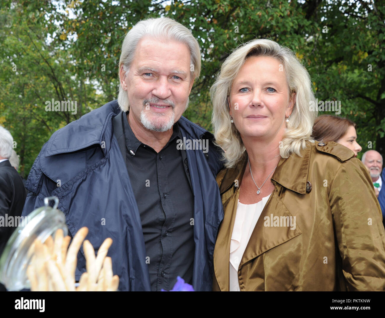 Johnny logan -Fotos und -Bildmaterial in hoher Auflösung - Seite 2 - Alamy