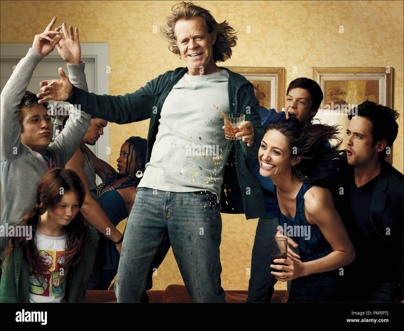 Jeremy White, Lippe, Emma Kenney als Debbie, Steve Howey, Kev, Shanola ...