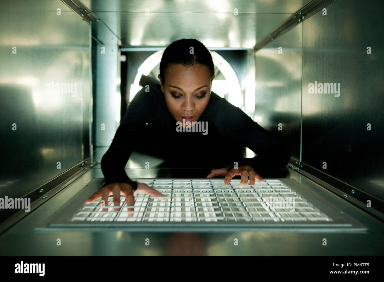 Zoe Saldana als "CATALEYA" in Columbia Pictures' COLOMBIANA ...