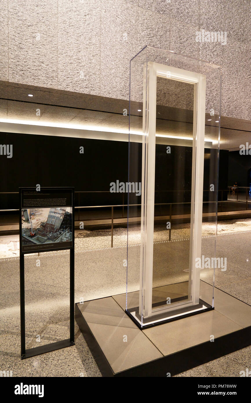Survivor Glas Fensterglas aus der 82. Etage des Südturms des World ...