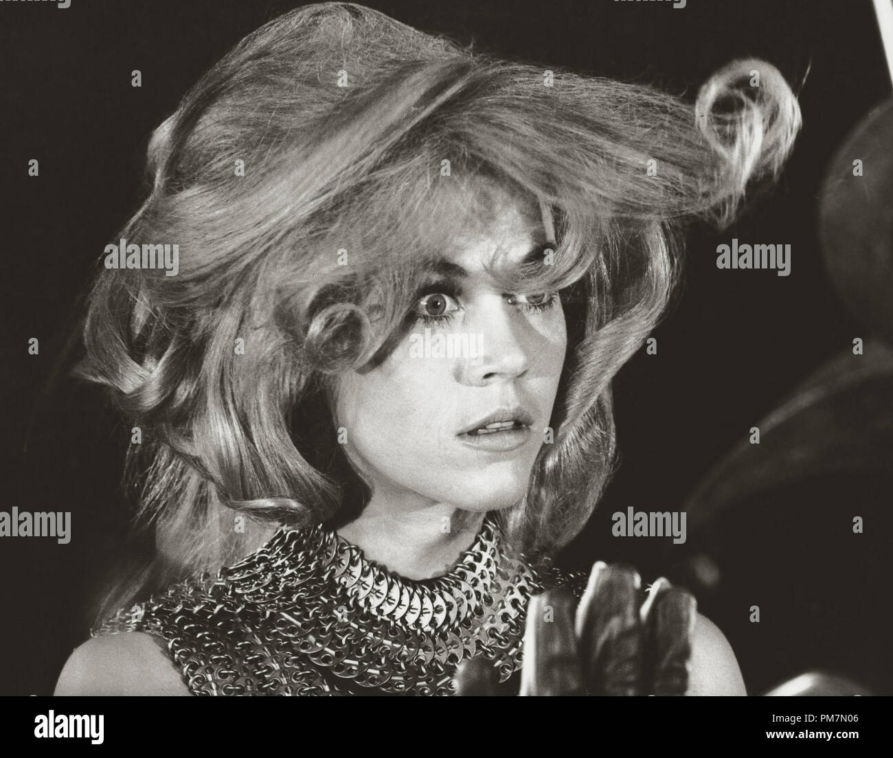 Barbarella fonda Stockfotos und -bilder Kaufen - Alamy