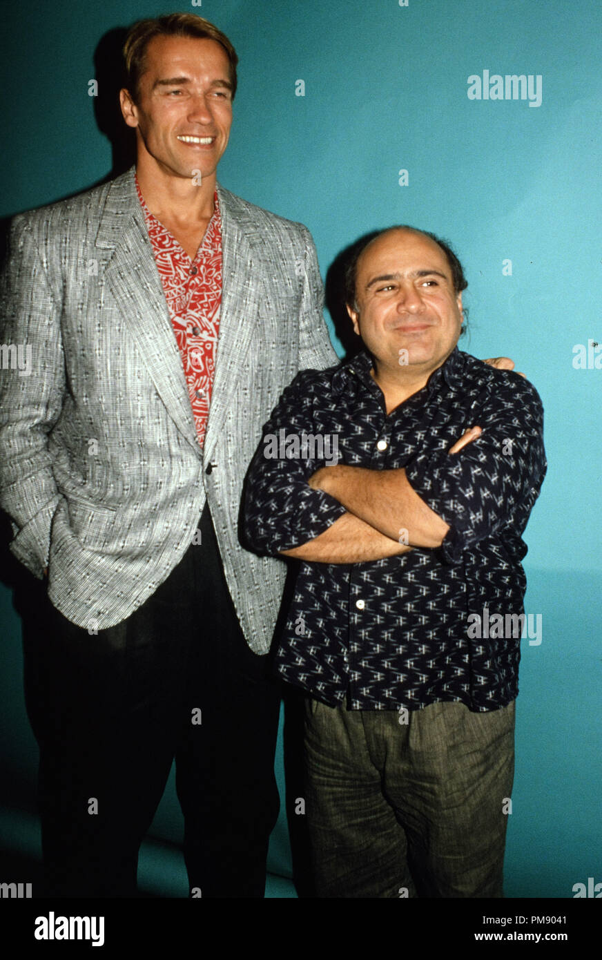 Danny devito twins 1988 -Fotos und -Bildmaterial in hoher Auflösung – Alamy