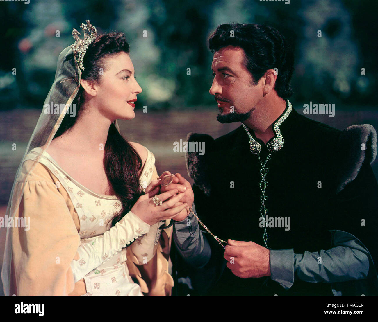 Ava gardner robert taylor -Fotos und -Bildmaterial in hoher Auflösung ...