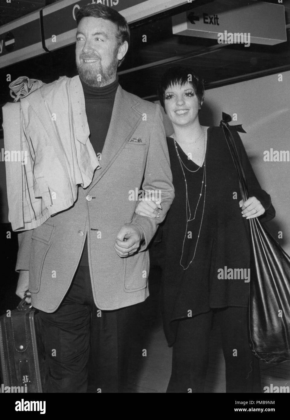 Brautpaar Jack Haley jr., Liza Minnelli, auf Hochzeitsreise, 1974 Datei ...