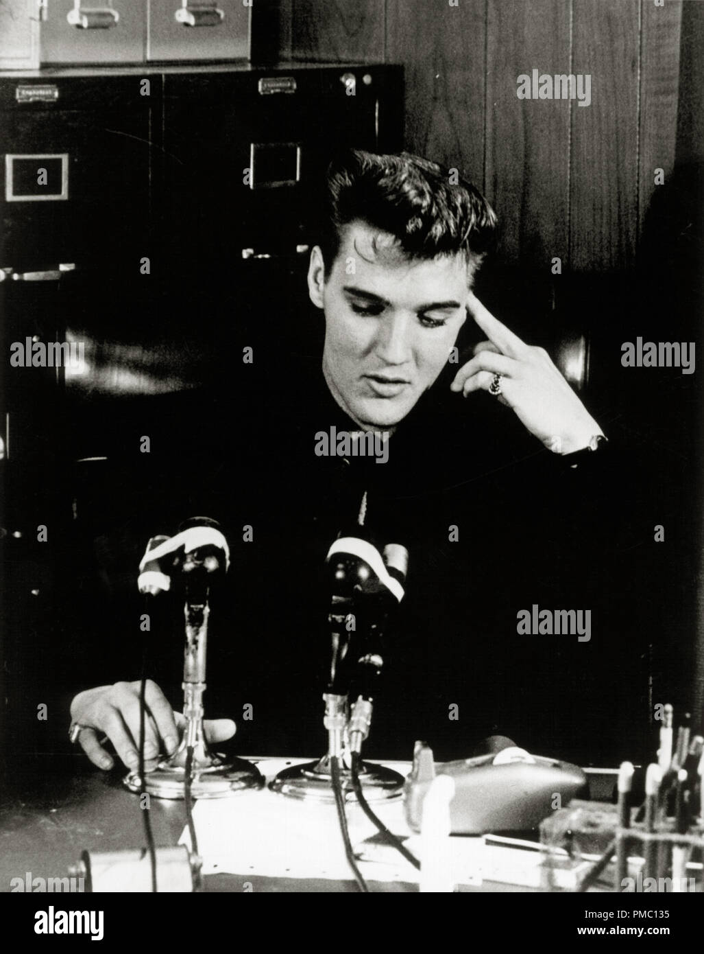 Elvis interview -Fotos und -Bildmaterial in hoher Auflösung – Alamy