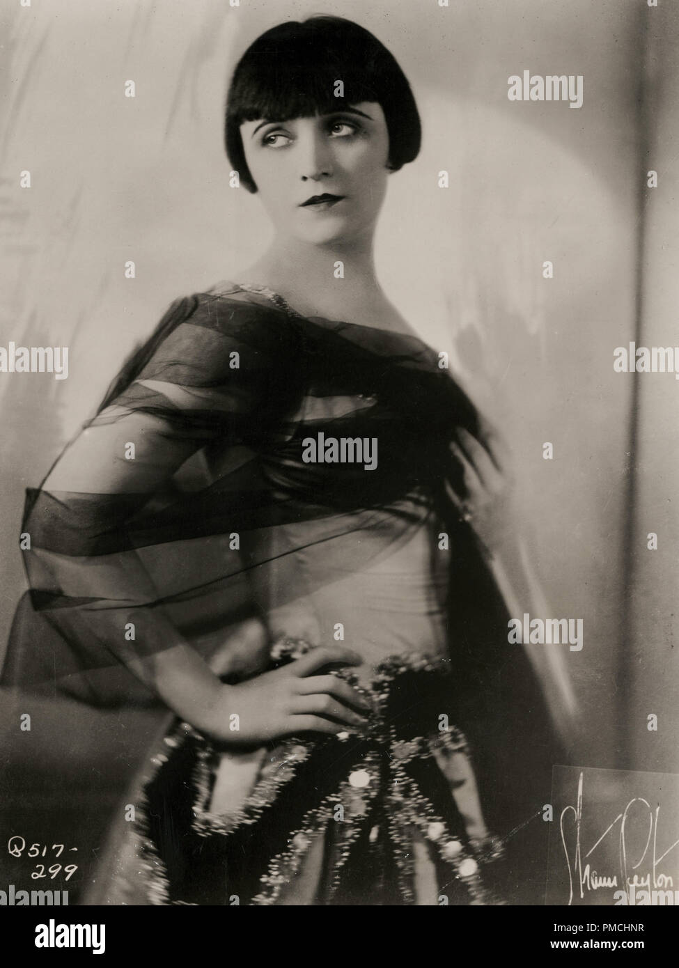 Pola Negri Stockfotos und -bilder Kaufen - Alamy