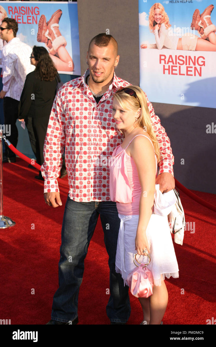 Heben Helen Premiere 5-26 -2004 Melissa Joan Hart und Mann Mark ...