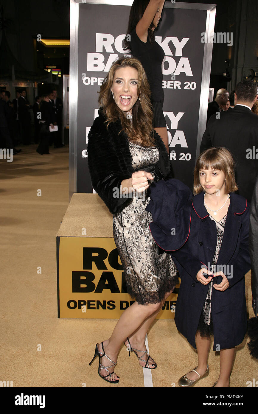 Jennifer flavin _13 ereignis des roten teppichs -Fotos und ...