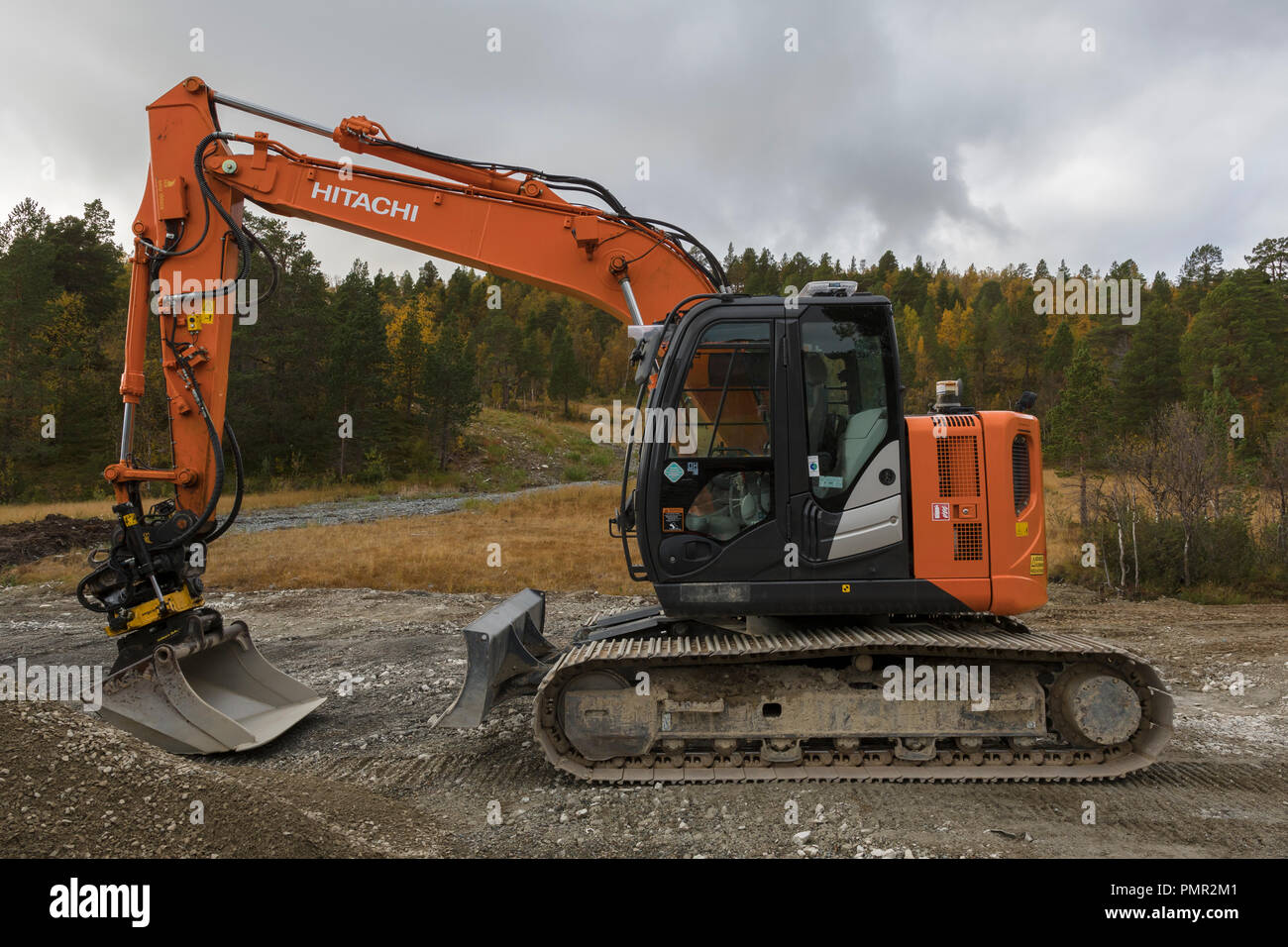 Hitachi digger -Fotos und -Bildmaterial in hoher Auflösung – Alamy
