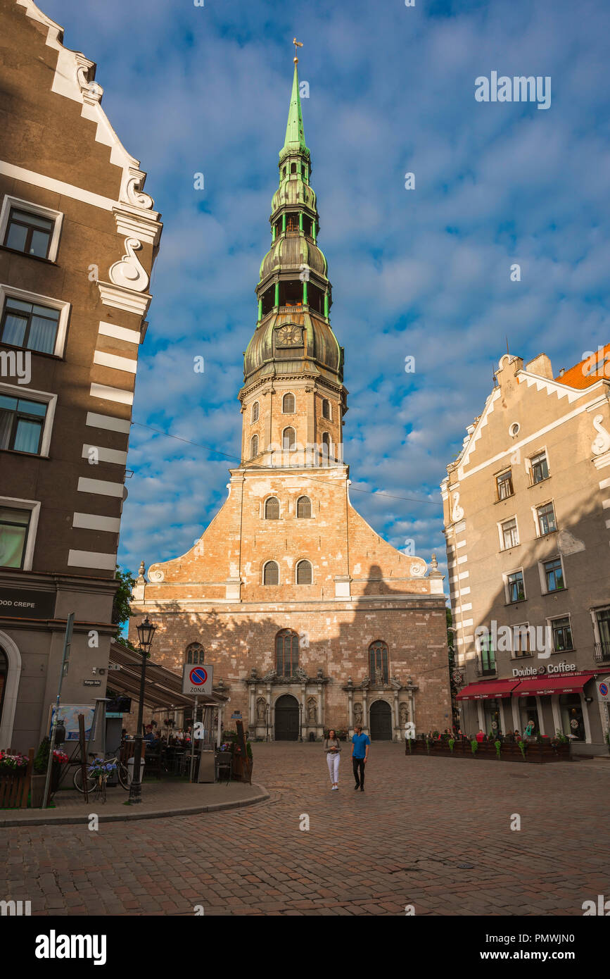 Historisches zentrum von riga -Fotos und -Bildmaterial in hoher ...
