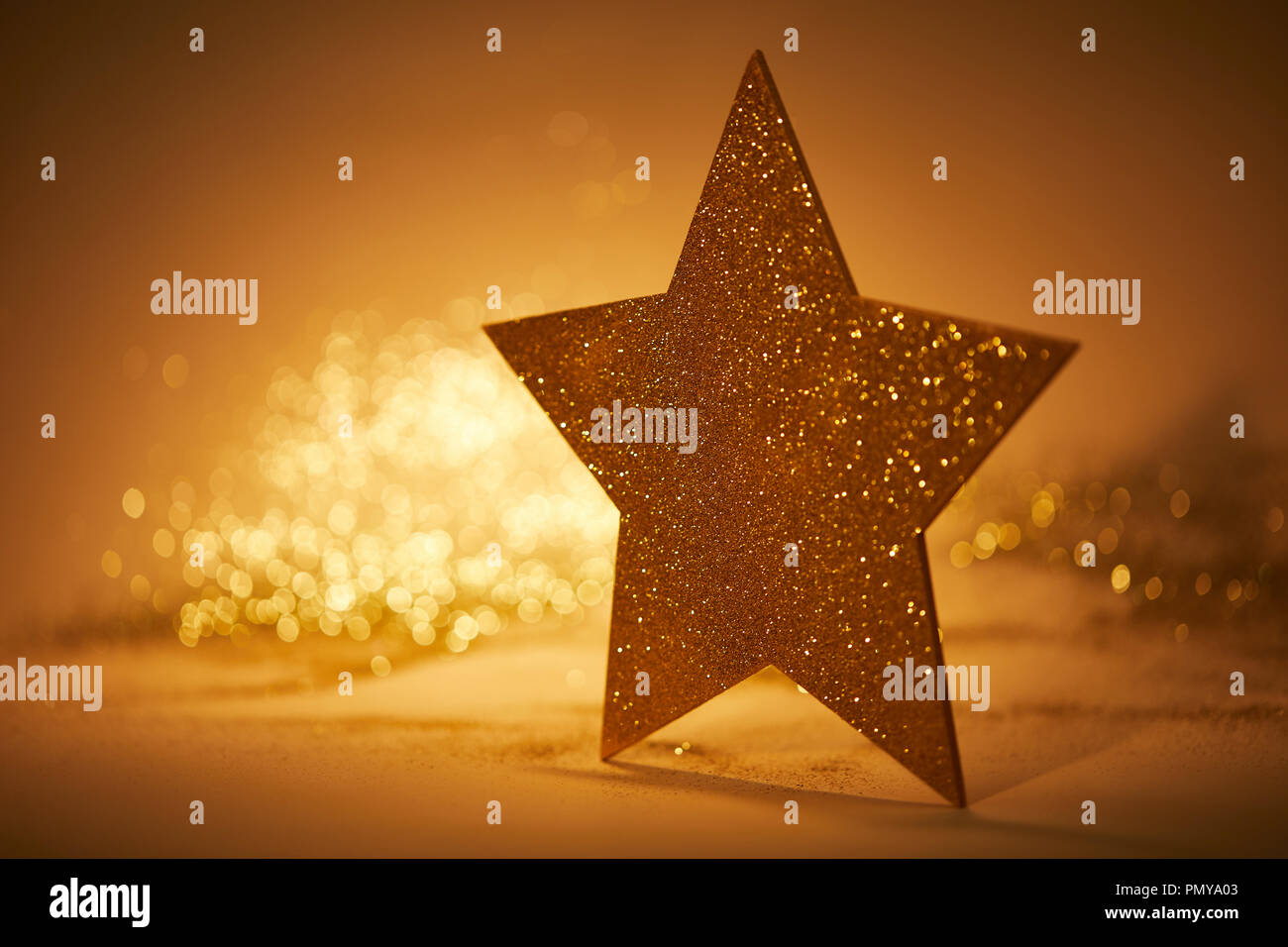 Funkelnder stern Stockfotos und -bilder Kaufen - Alamy