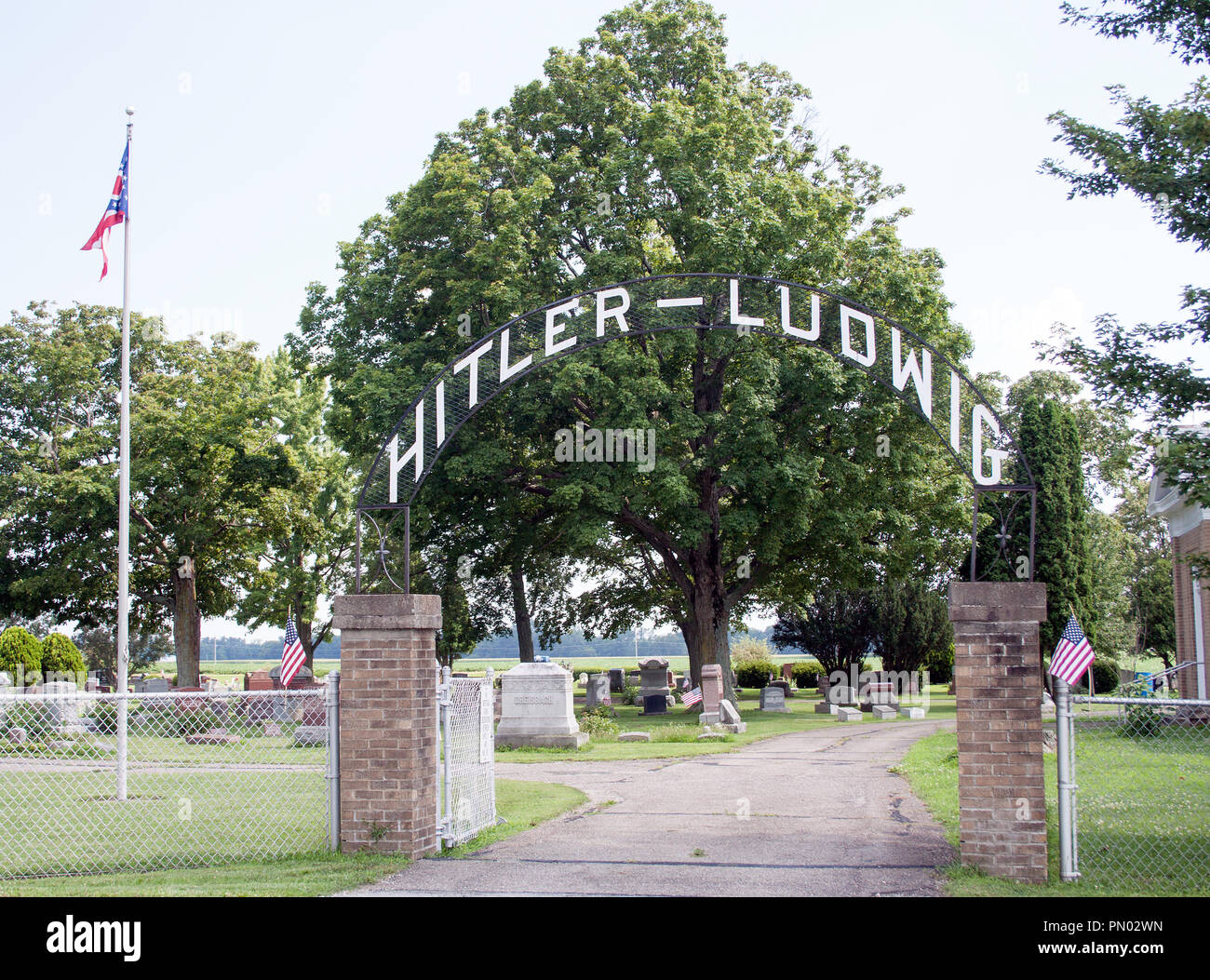 Der Hitler-Ludwig-Friedhof in Circleville, Ohio, ehrt die frühen ...