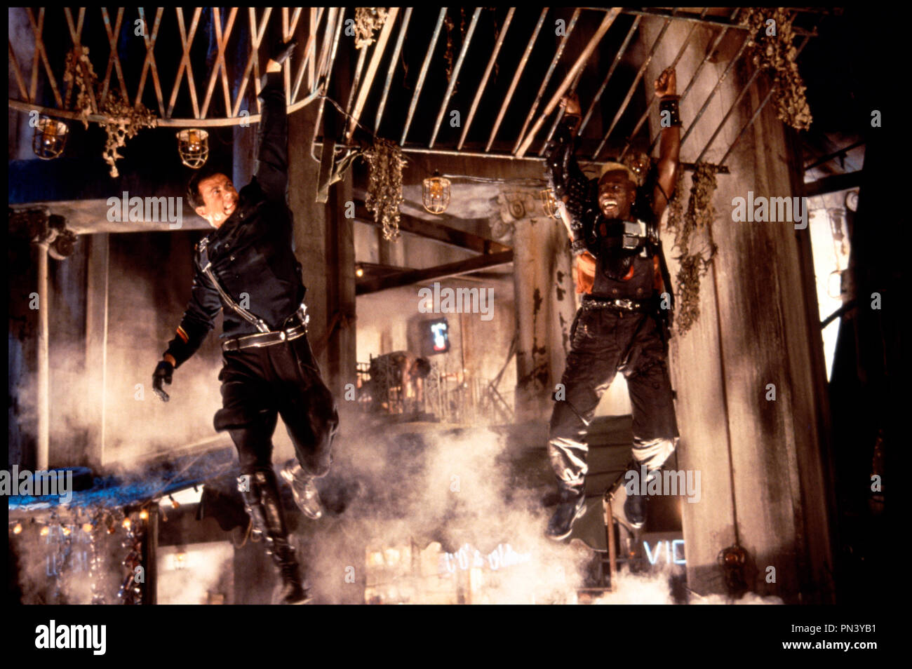 Demolition Man 1993 Sylvester Stallone Stockfotos & Demolition Man 1993 ...