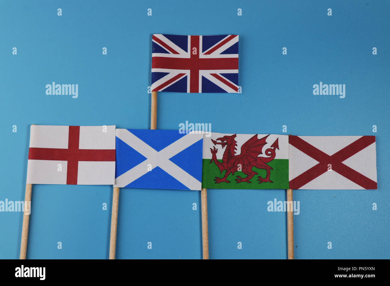 Flags of england scotland ireland and wales -Fotos und -Bildmaterial in ...