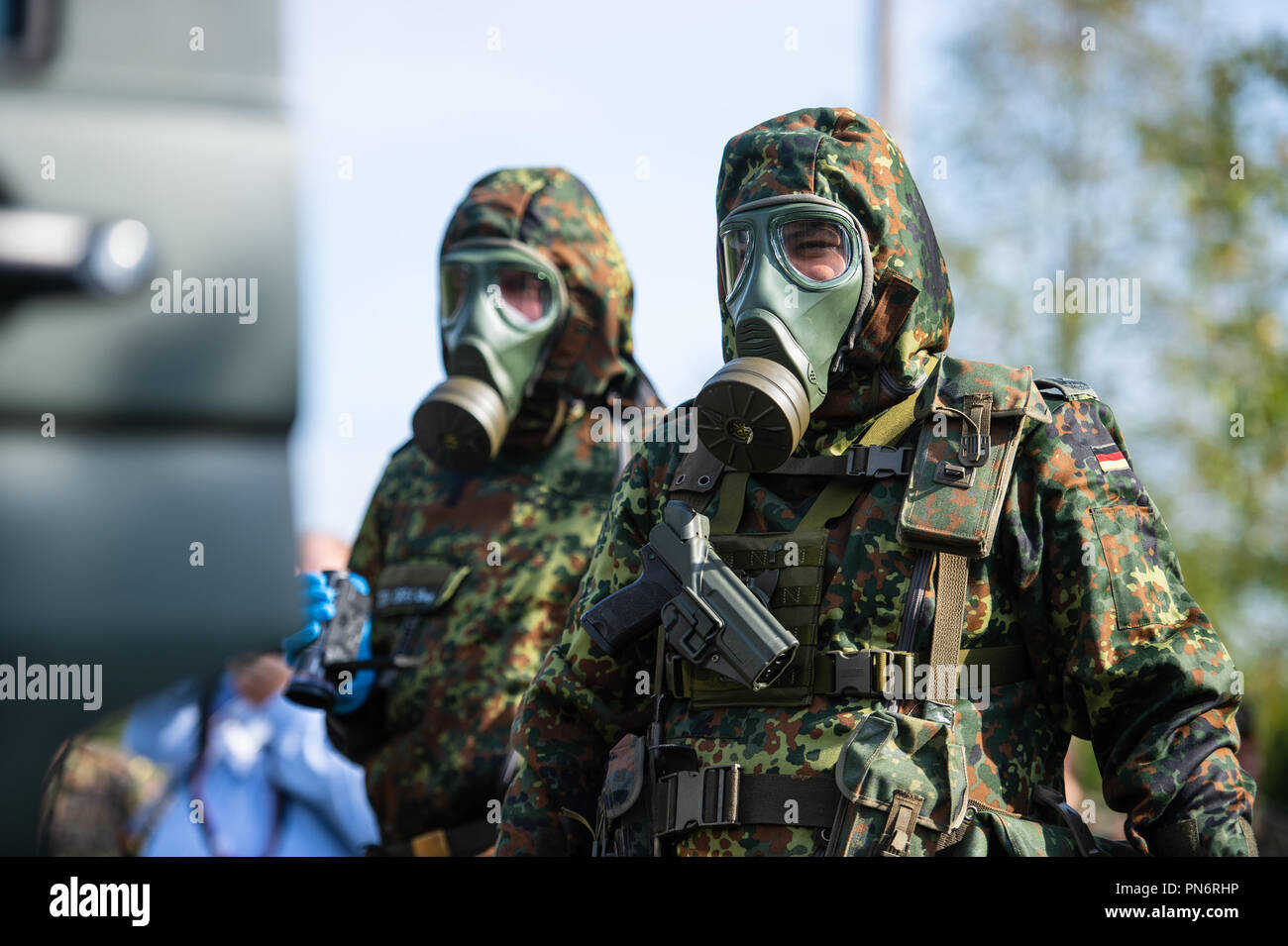 20. September 2018, Niedersachsen, Lohheide: Deutsche Soldaten in ...