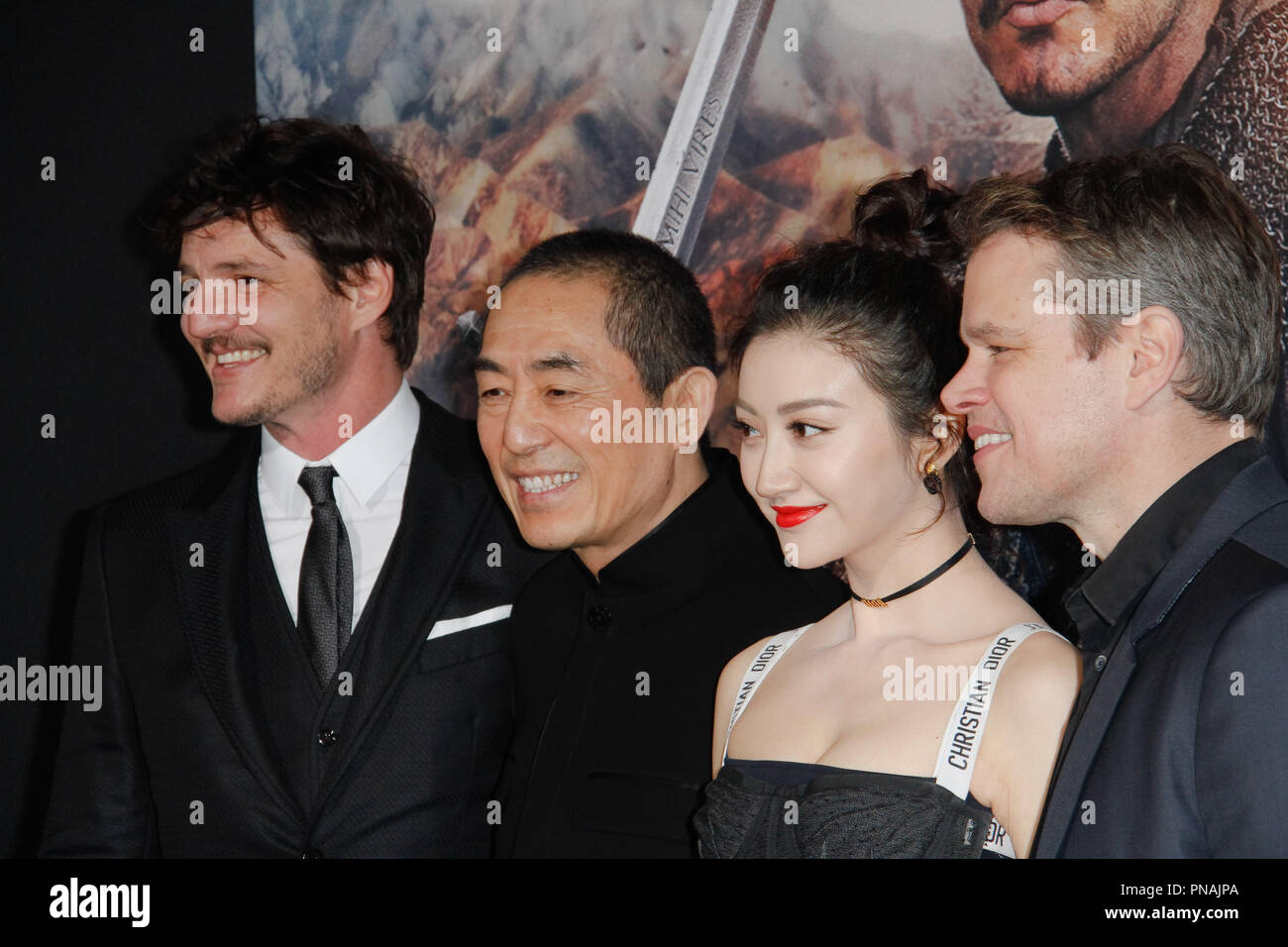 Pedro Pascal, Zhang Yimou, Jing Tian, Matt Damon bei der Premiere von ...