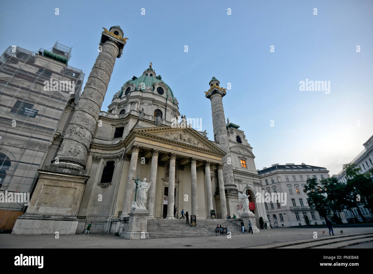 Karlskirche (Karlskirche), Wien, Österreich Stockfotografie - Alamy