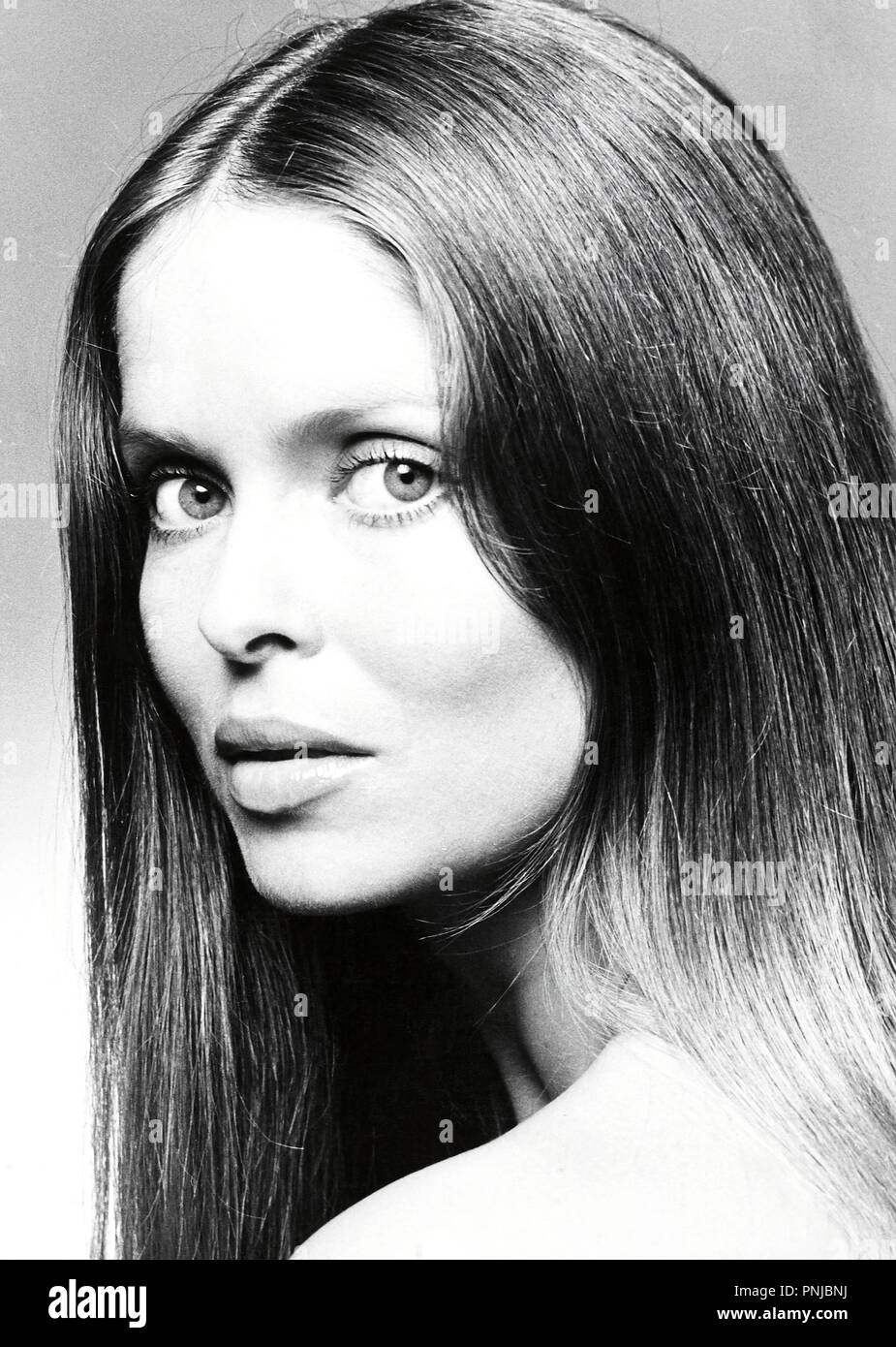 Barbara Bach The Spy Who Loved Me Stockfotos und -bilder Kaufen - Alamy