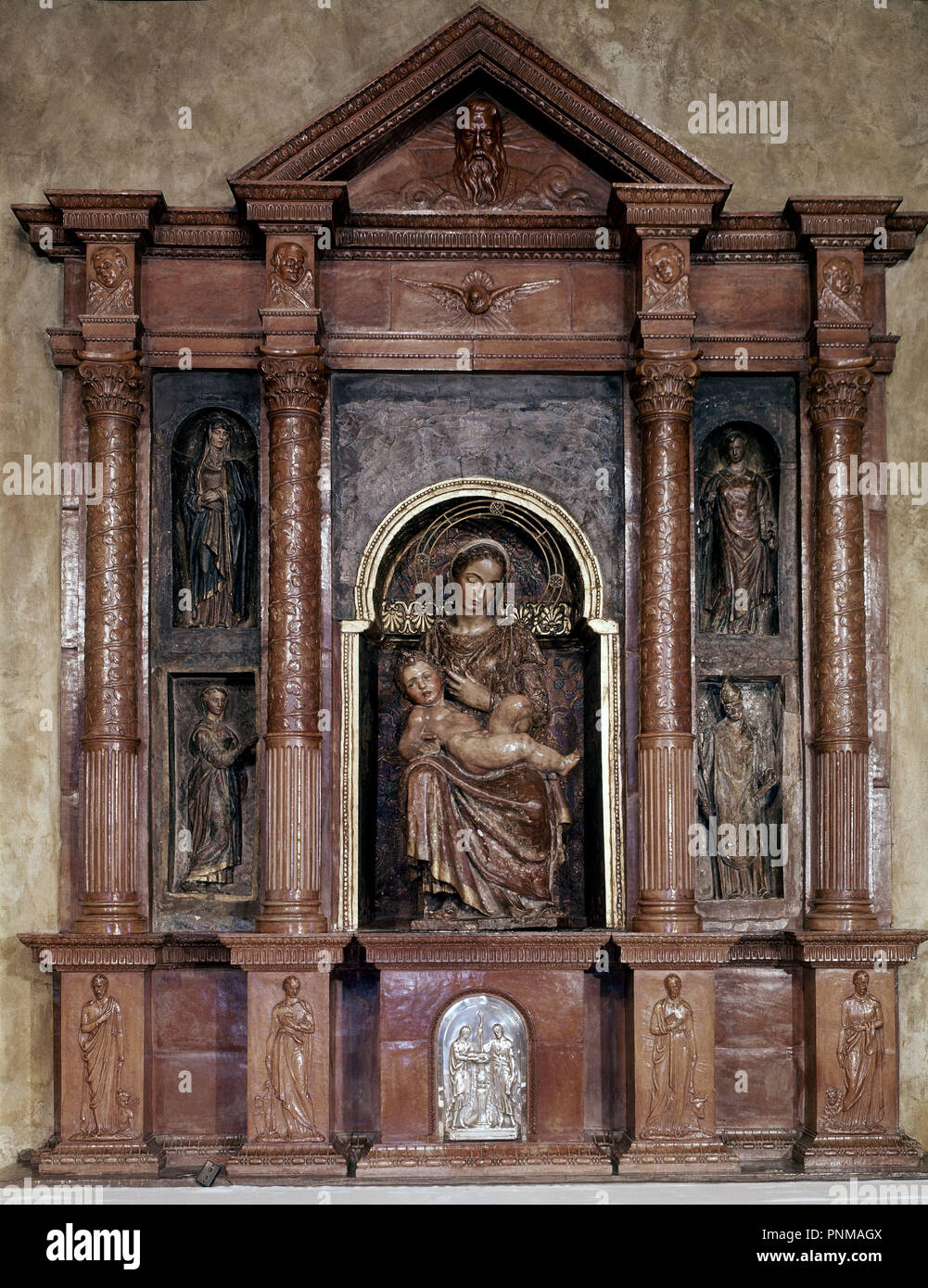 RETABLO DE LA VIRGEN DEL VALLE - 1569 - Terracotta. Autor: PORTIGIANI ...