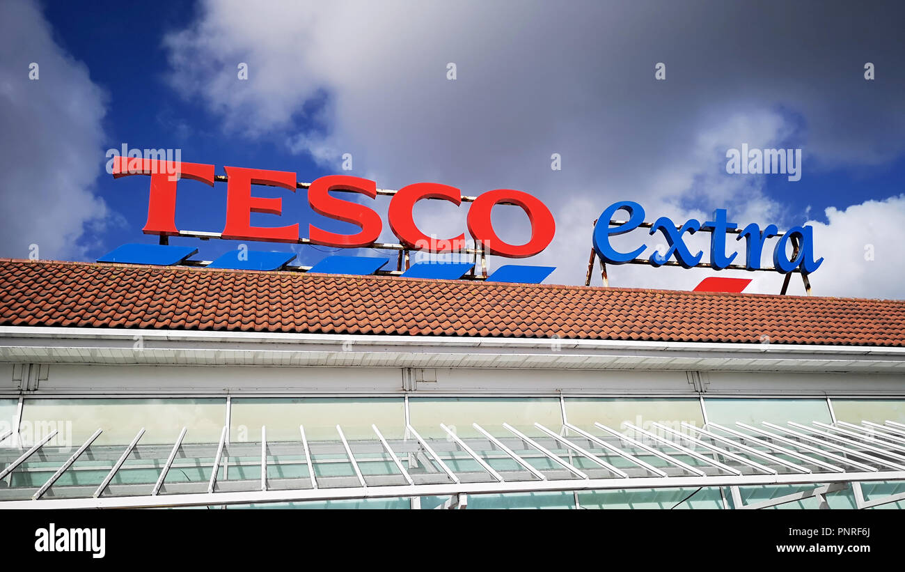 Tesco megastore -Fotos und -Bildmaterial in hoher Auflösung – Alamy