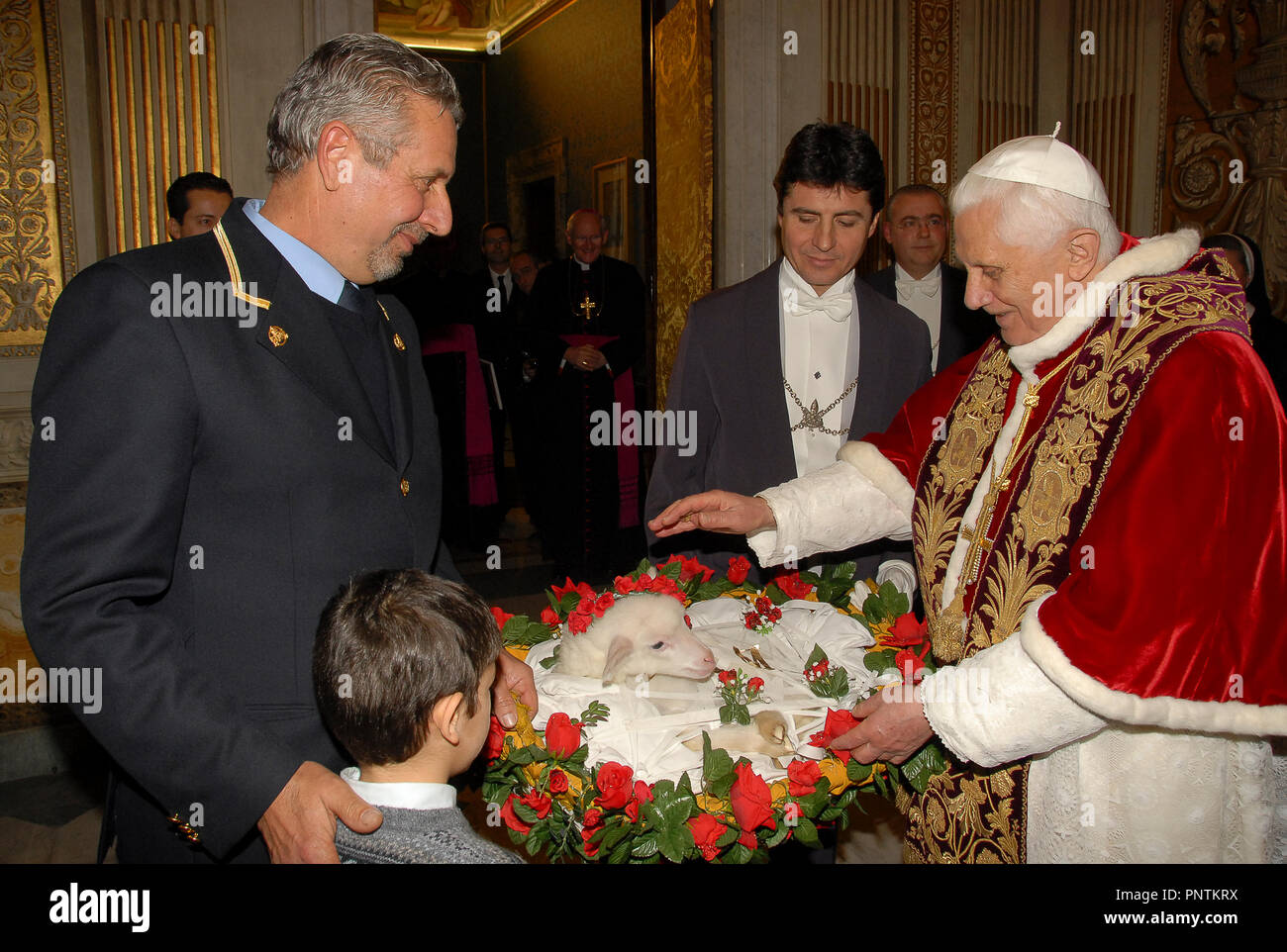 Pabst benedikt -Fotos und -Bildmaterial in hoher Auflösung – Alamy