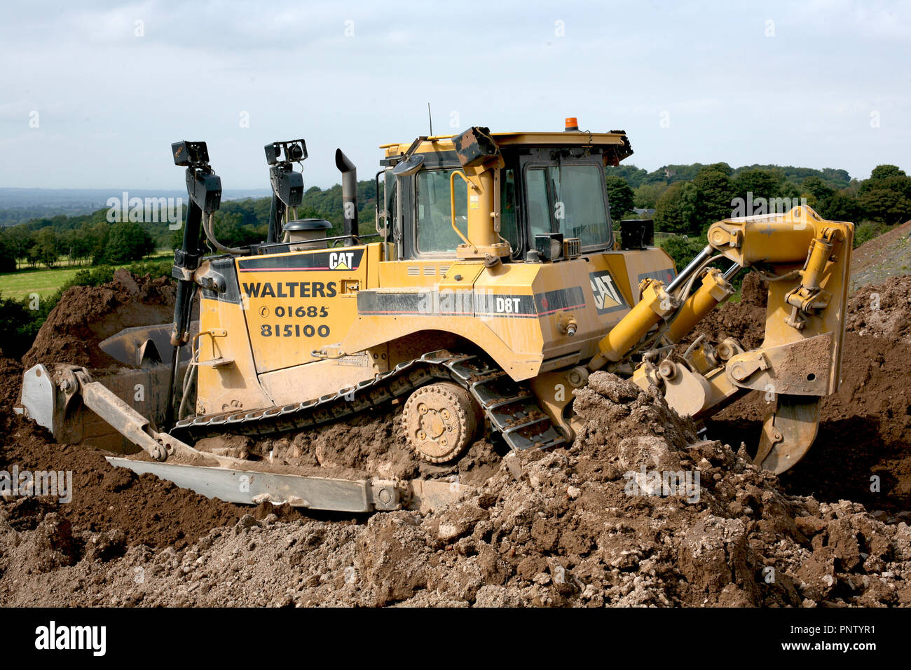Bergbau bulldozer -Fotos und -Bildmaterial in hoher Auflösung – Alamy