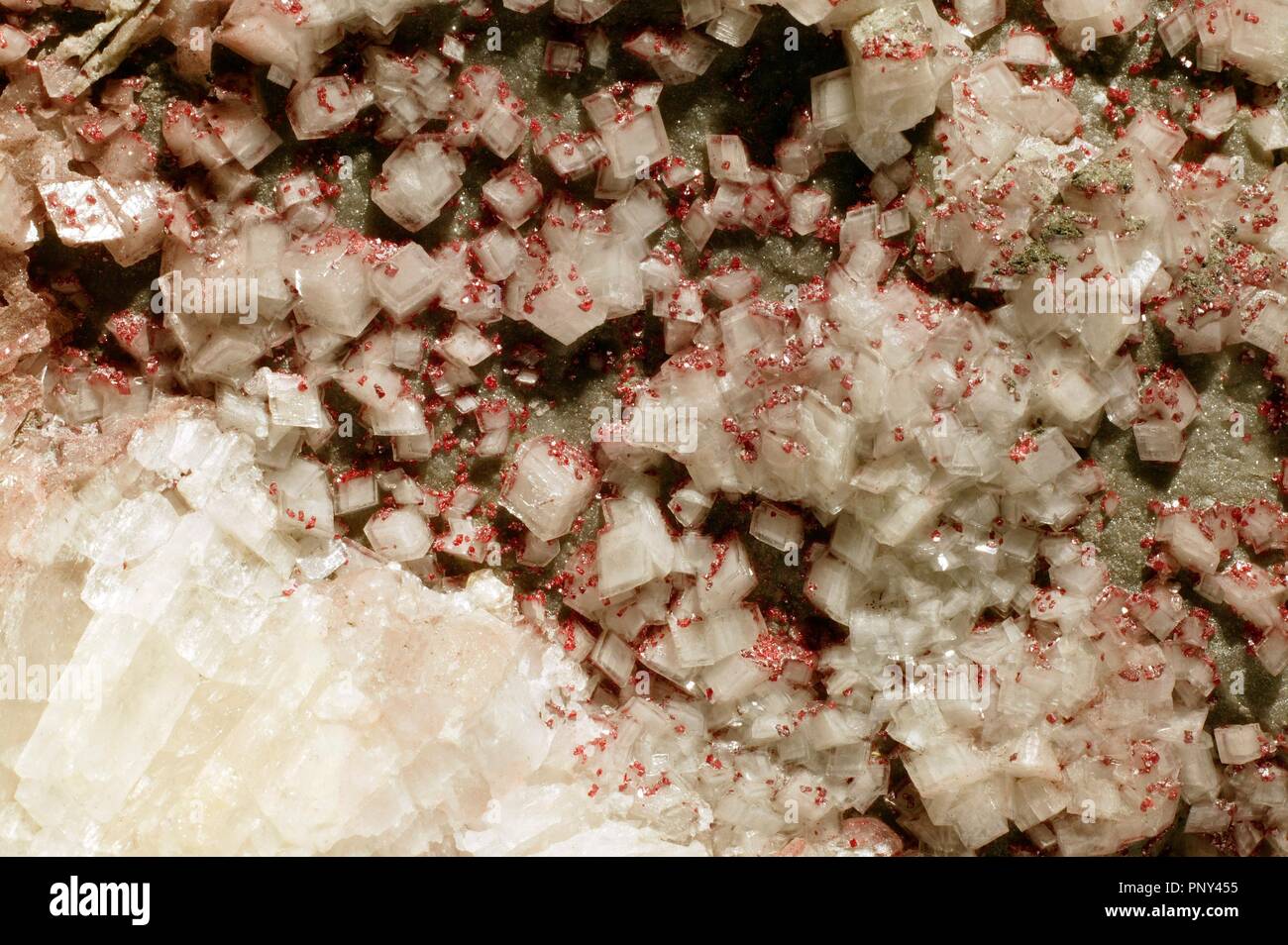 Cinnabar mineral -Fotos und -Bildmaterial in hoher Auflösung – Alamy