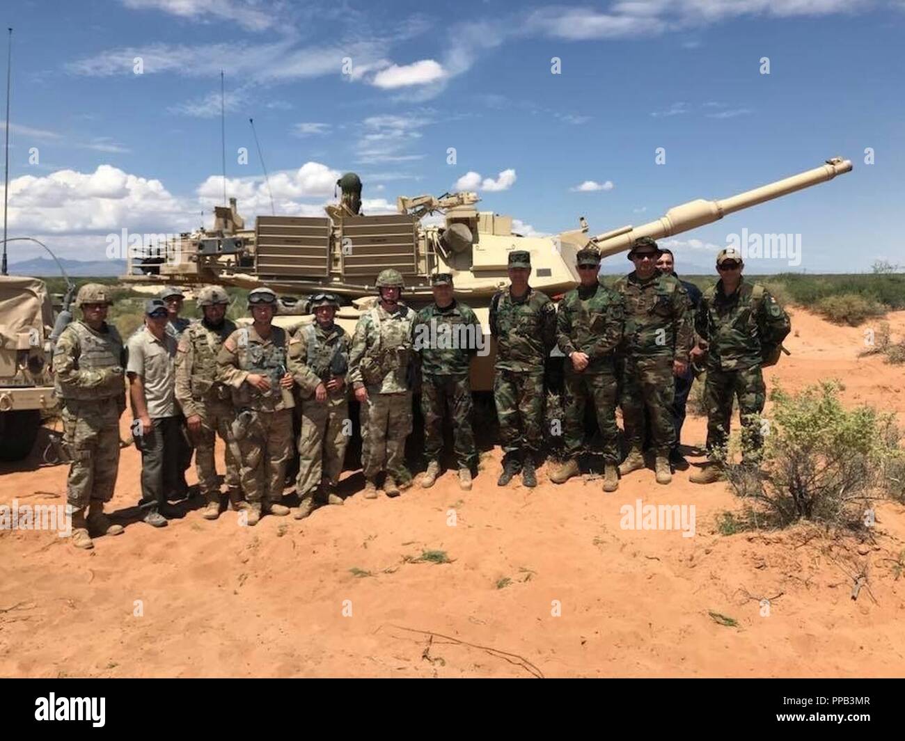 1-252 Armor Regiment hatte die Ehre moldauischen Streitkräfte Brigadier ...