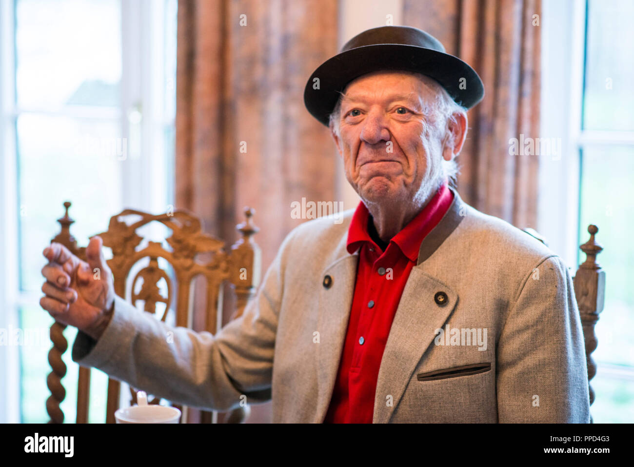 Oleg Popov Stockfotos und -bilder Kaufen - Seite 2 - Alamy