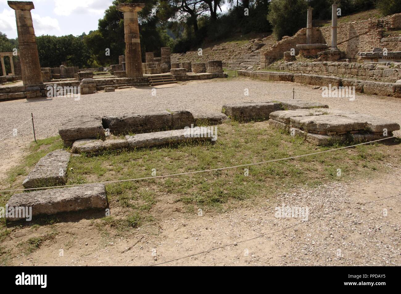 Olympia. Tempel der Hera. Es wurde gebaut, Aound 600 v. Chr.. Blick auf ...