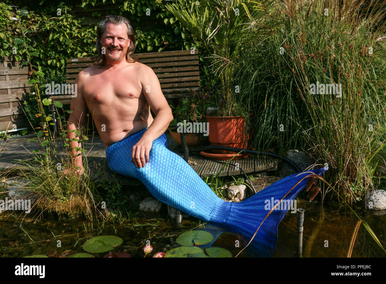 Alexander Sengpiel aus Dachau ist Deutschlands am schnellsten merman ...