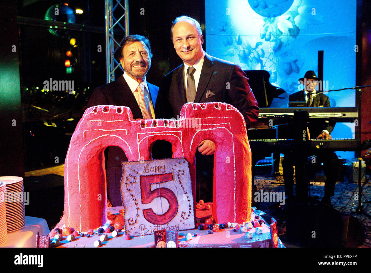 Rocco forte links -Fotos und -Bildmaterial in hoher Auflösung – Alamy