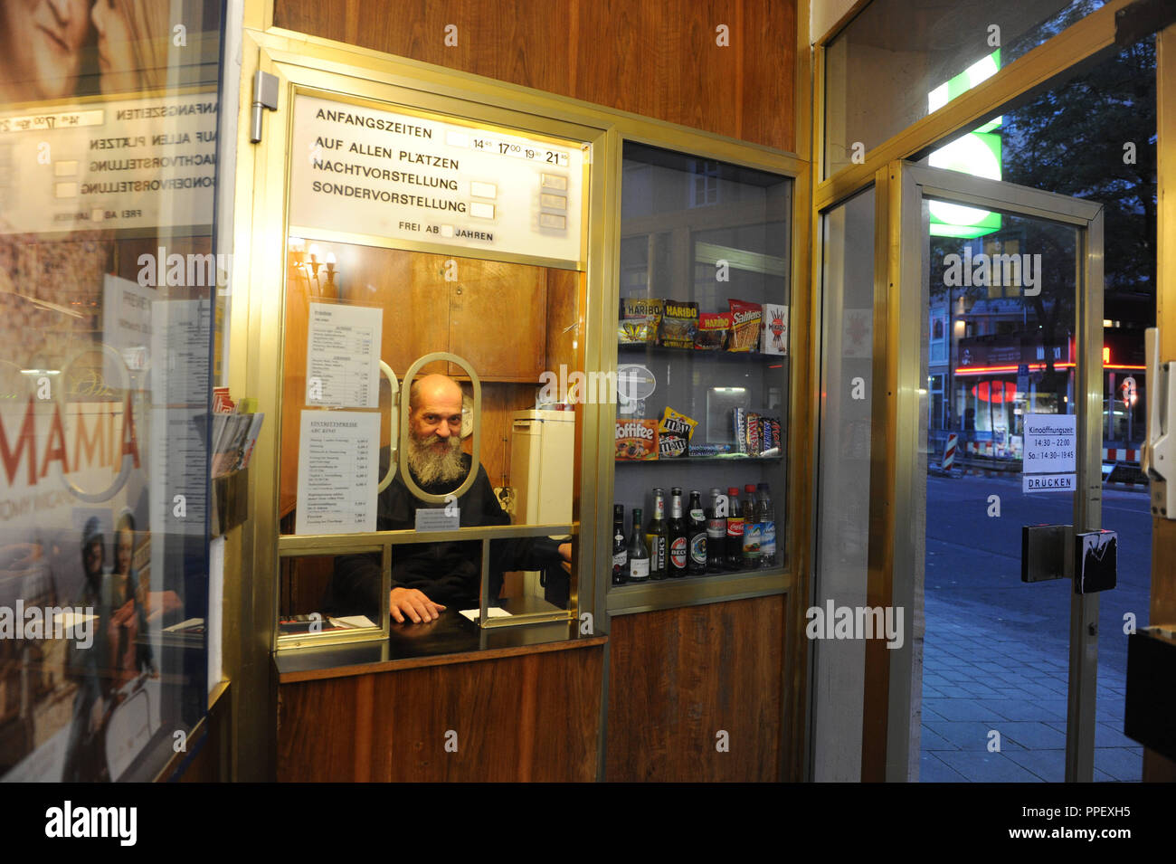 Abc theater -Fotos und -Bildmaterial in hoher Auflösung – Alamy