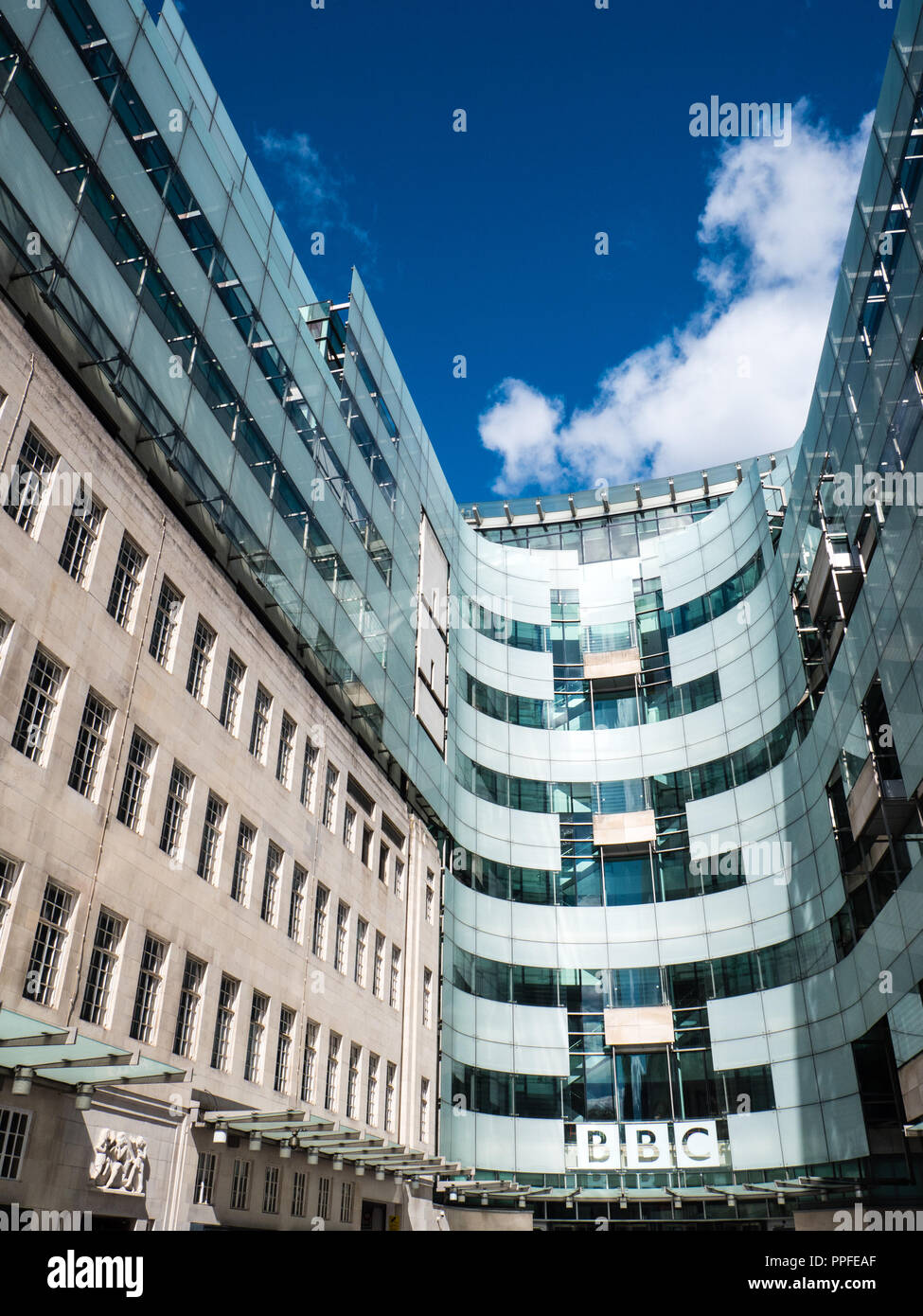 Bbc fernsehzentrum bbc rundfunkhaus -Fotos und -Bildmaterial in hoher ...