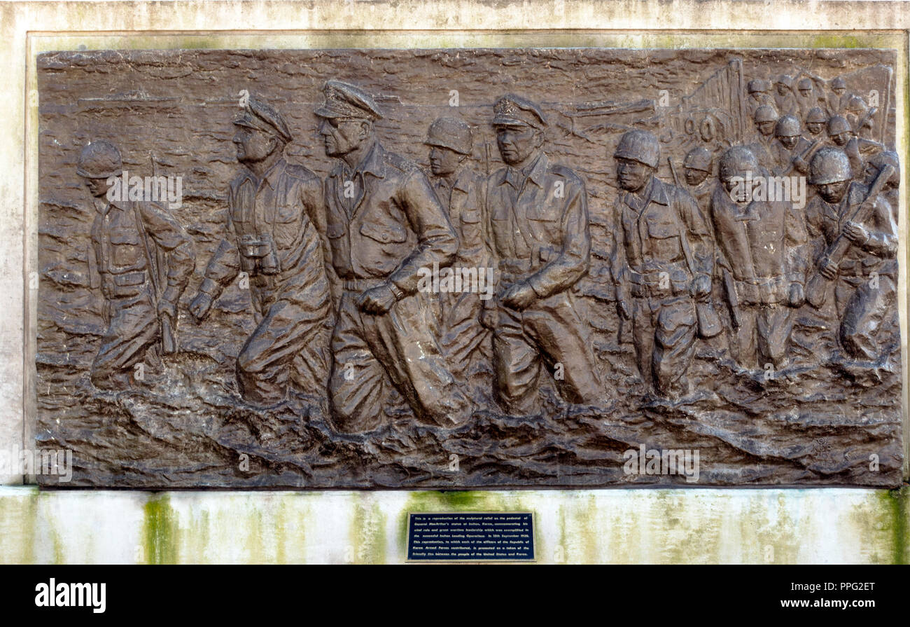 Macarthur landing memorial -Fotos und -Bildmaterial in hoher Auflösung ...