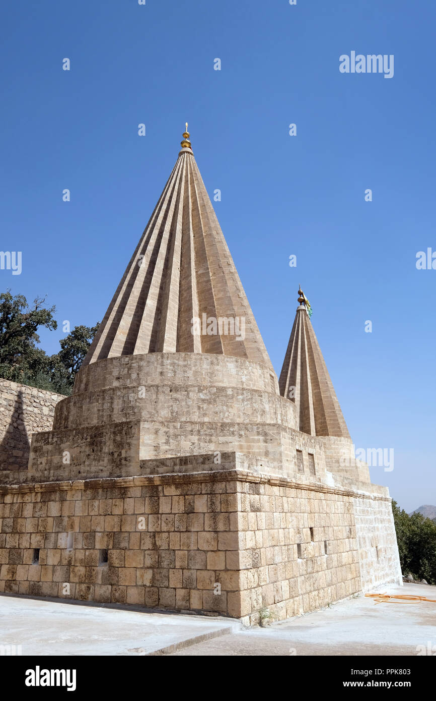 Yeziden Tempel, heiligste Heiligtum der yezidis in Lalish, Nord Irak ...