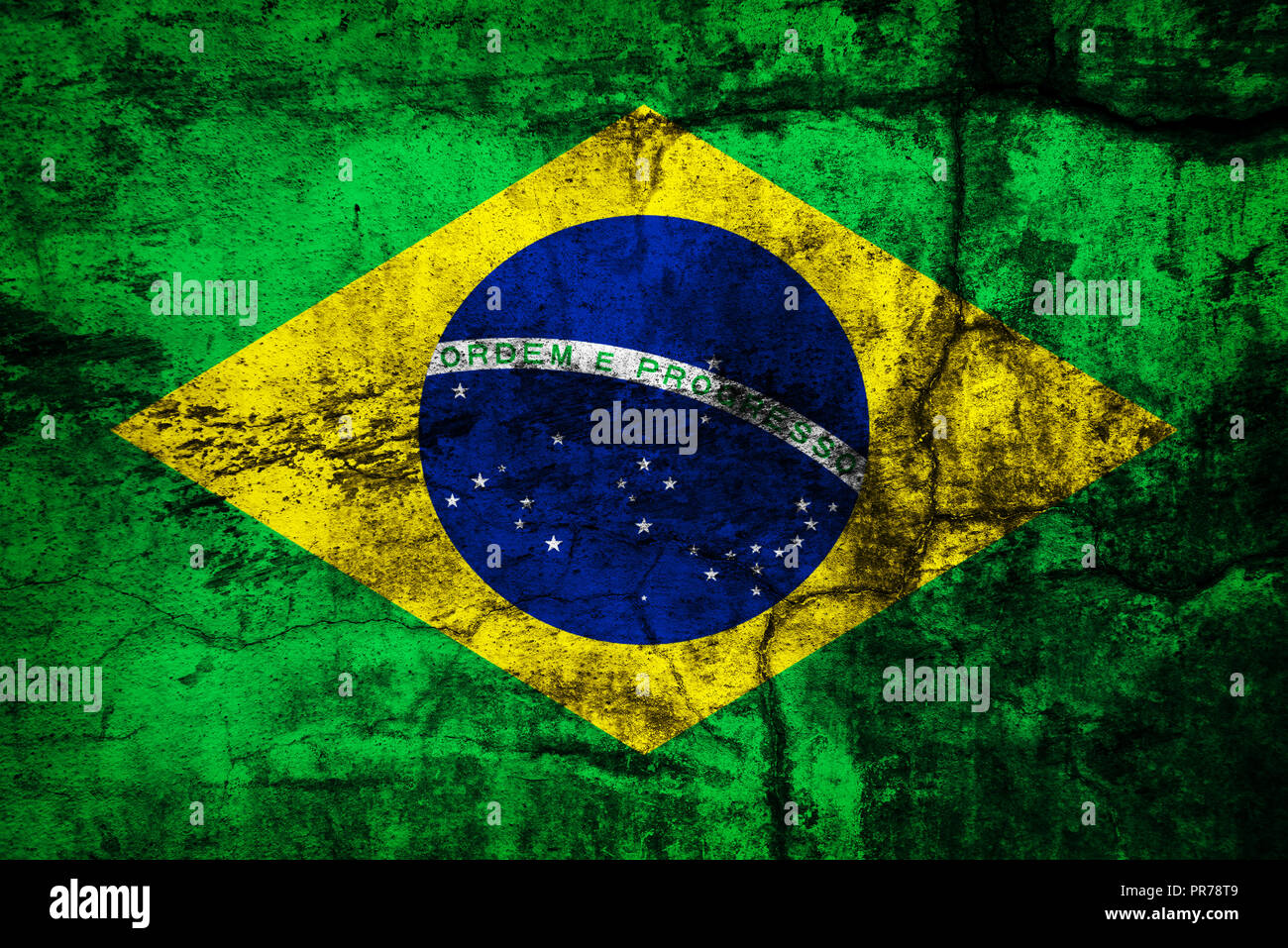 Brazil Flag / The flag of brazil known in portuguese as a auriverde, meaning the the yellow and ...
