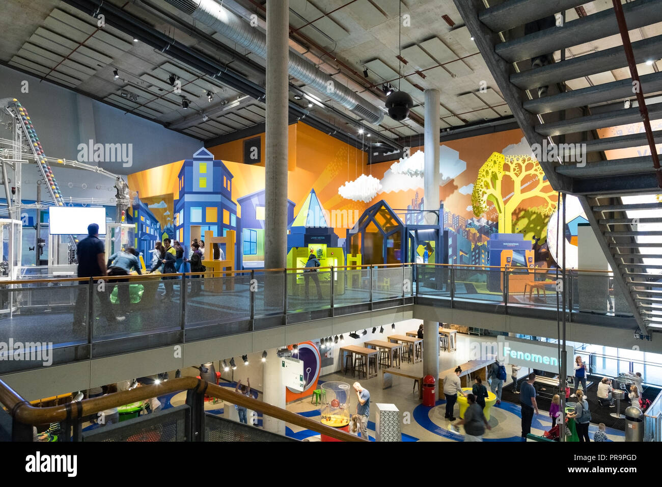 Nemo science museum -Fotos und -Bildmaterial in hoher Auflösung – Alamy