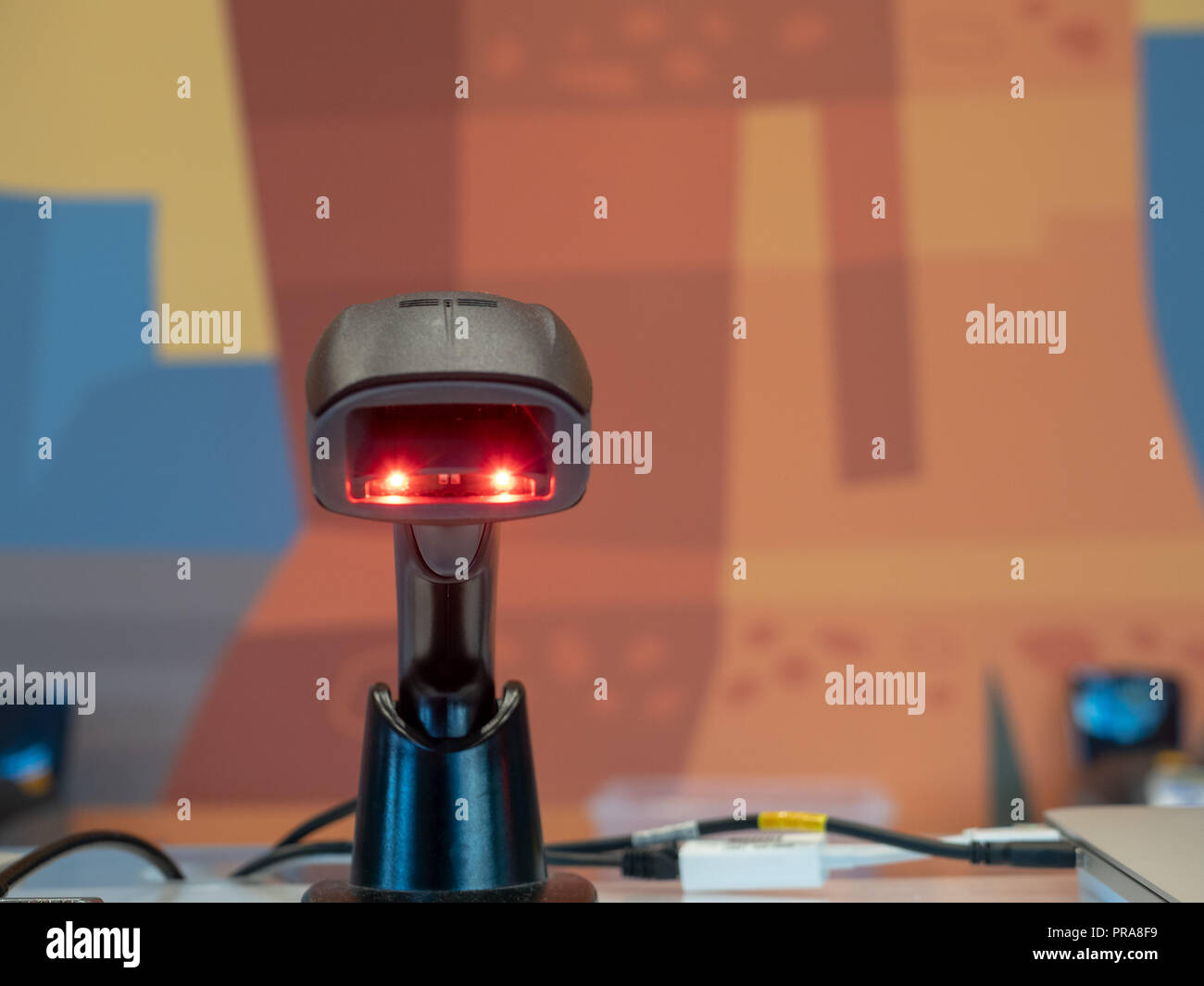 Ir code scanner -Fotos und -Bildmaterial in hoher Auflösung – Alamy