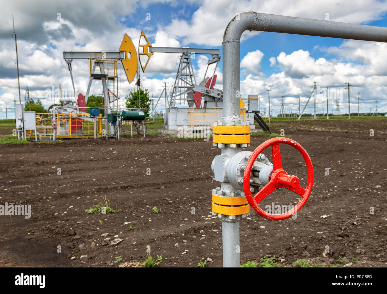 Pferdekopf pumpe -Fotos und -Bildmaterial in hoher Auflösung - Seite 3 ...