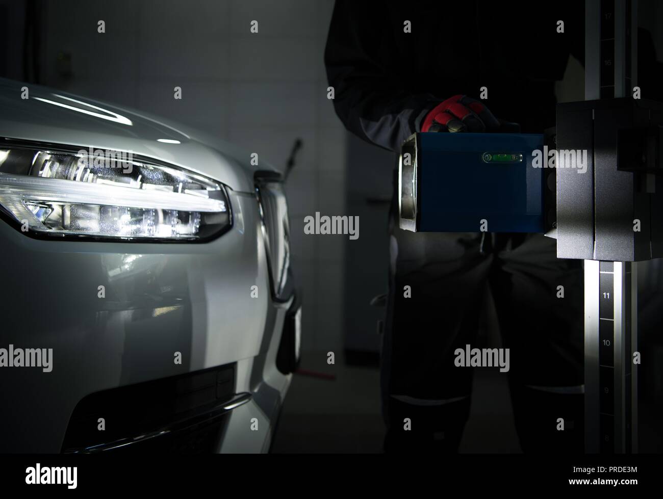 Scheinwerfer zieler -Fotos und -Bildmaterial in hoher Auflösung – Alamy