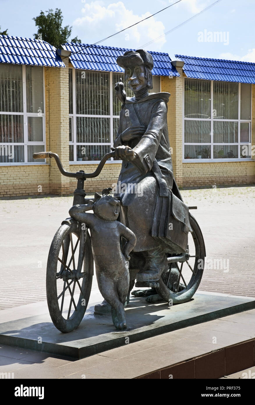 Postman statue -Fotos und -Bildmaterial in hoher Auflösung – Alamy