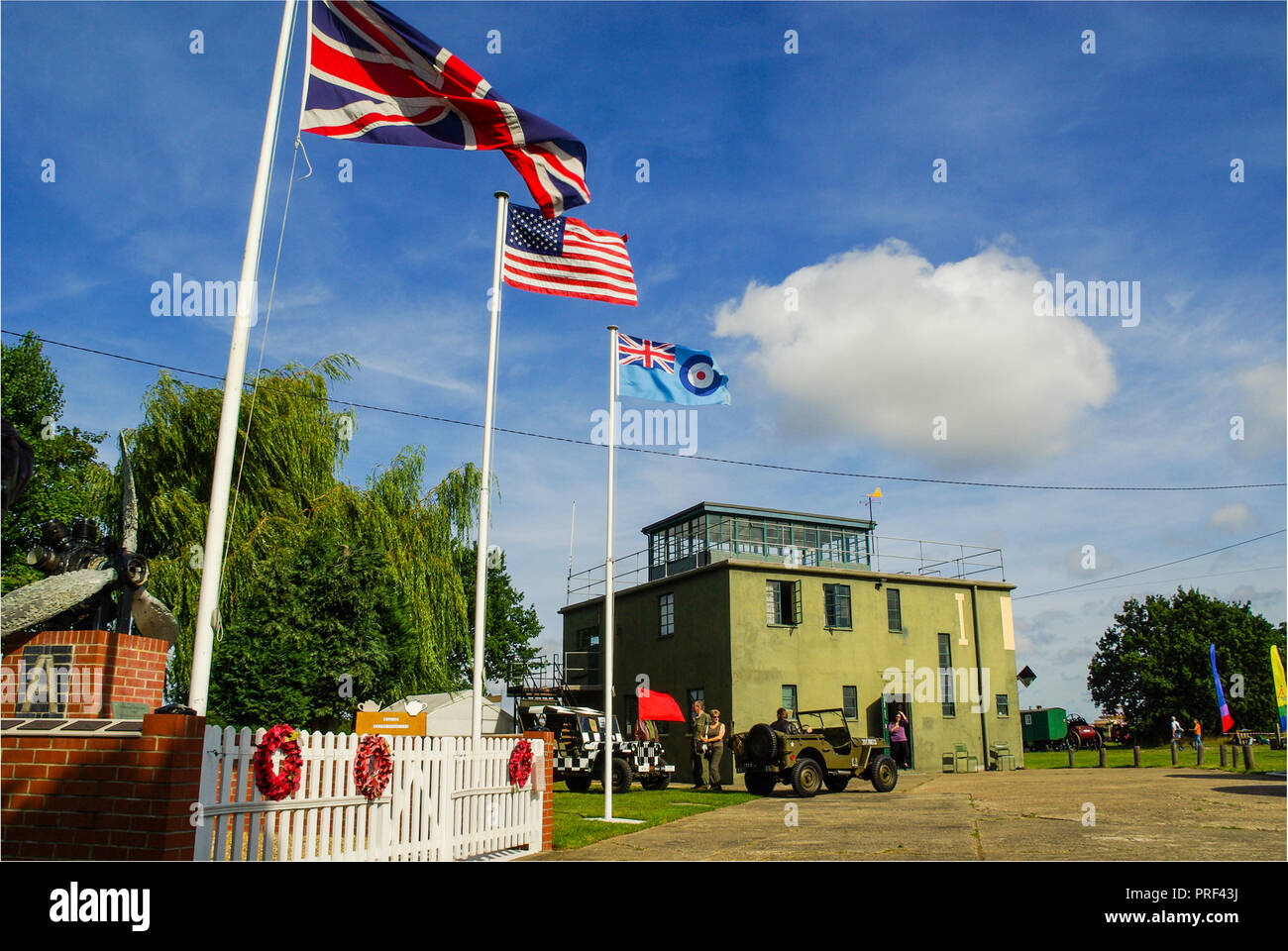 Ww2 luftwaffenstützpunkt -Fotos und -Bildmaterial in hoher Auflösung ...
