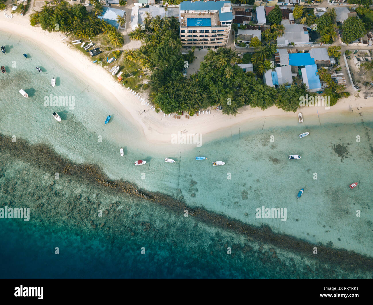 Hotel auf den malediven inseln -Fotos und -Bildmaterial in hoher ...