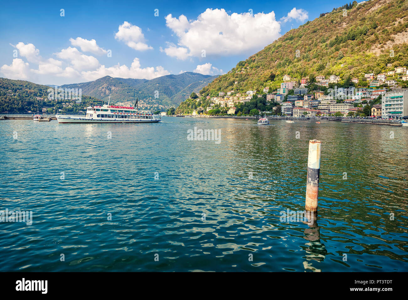 Italienisches seeufer -Fotos und -Bildmaterial in hoher Auflösung – Alamy