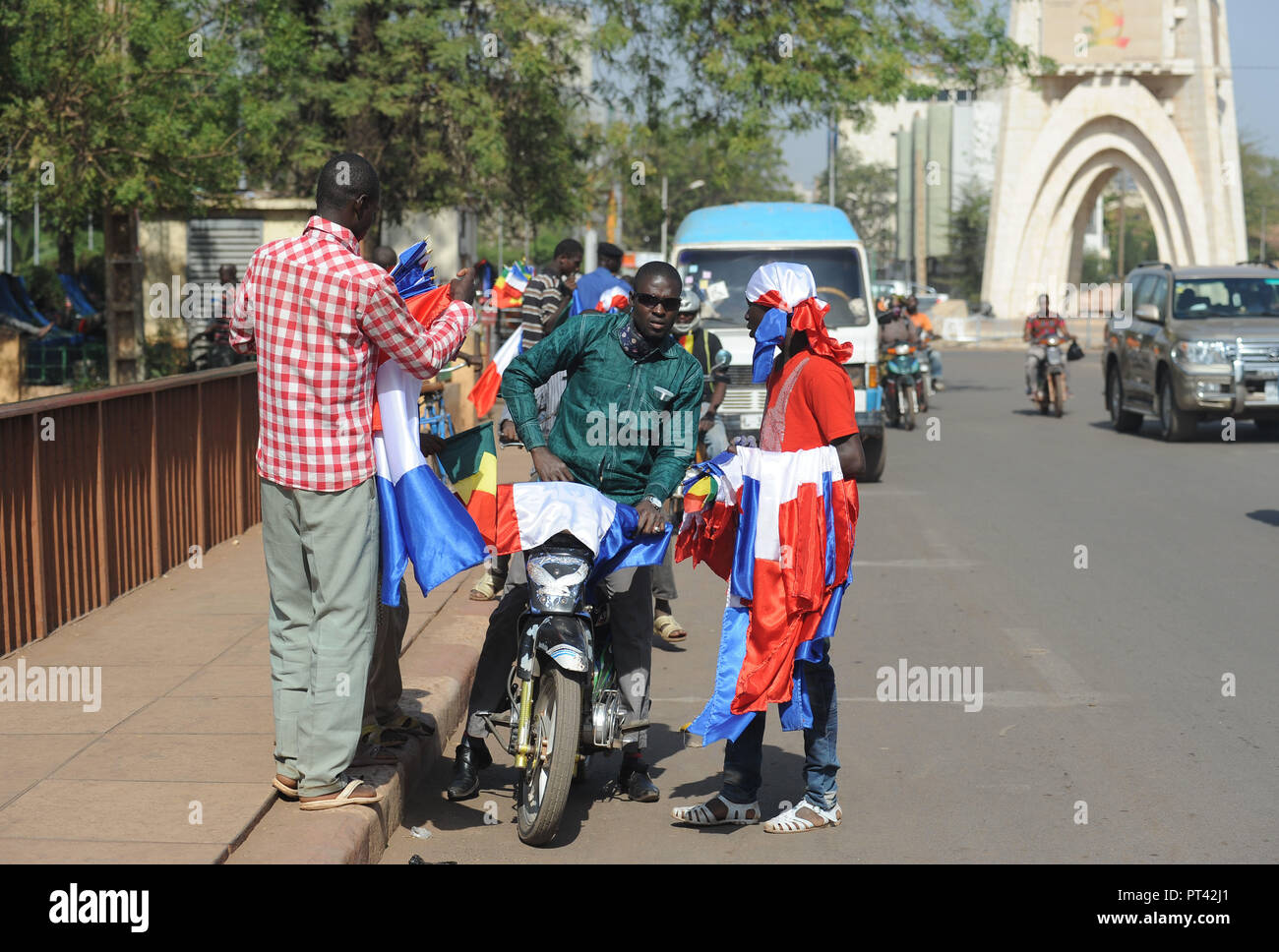 Drapeau du mali flagge -Fotos und -Bildmaterial in hoher Auflösung – Alamy