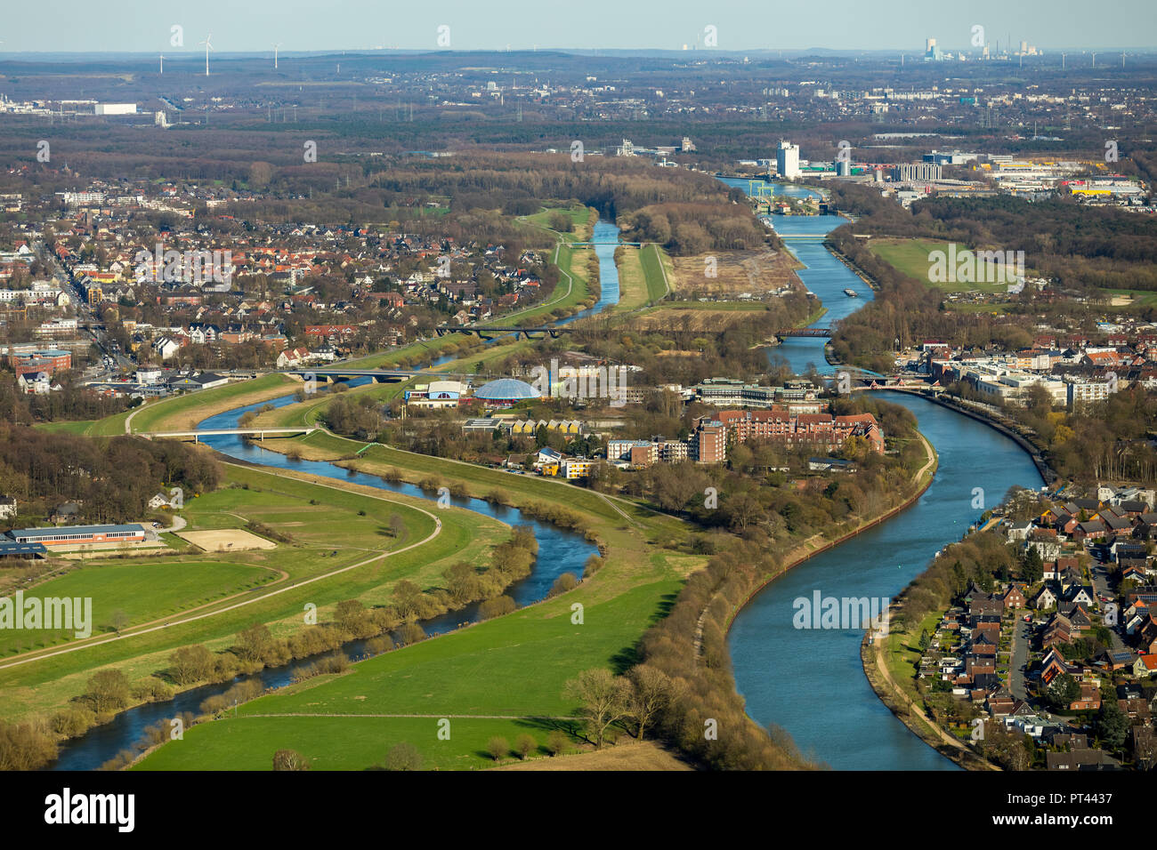 Parallel Lippe und Wesel Datteln Kanal in der Nähe von Maria Lindenhof ...