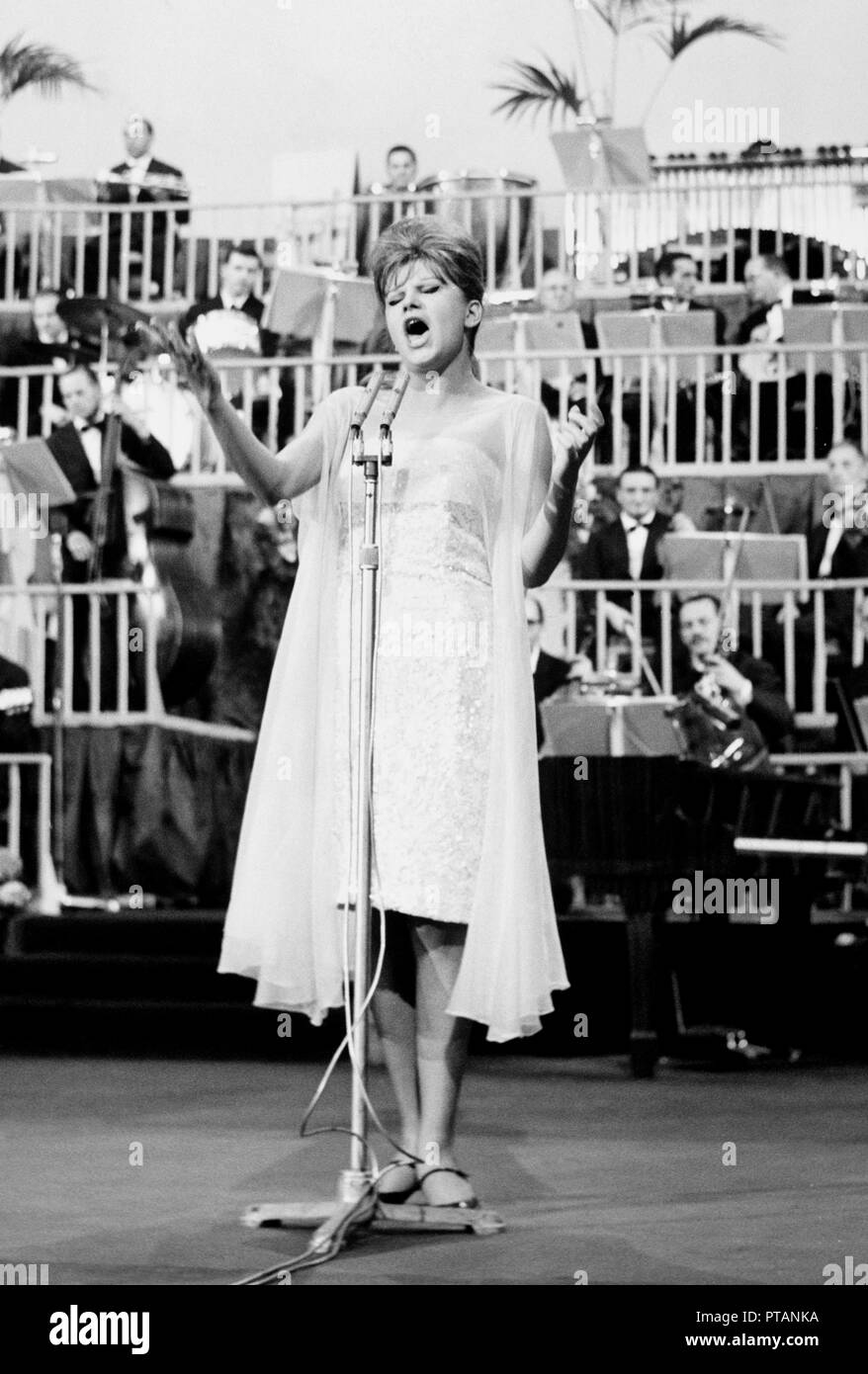 Italian Singer Milva Stockfotos und -bilder Kaufen - Alamy