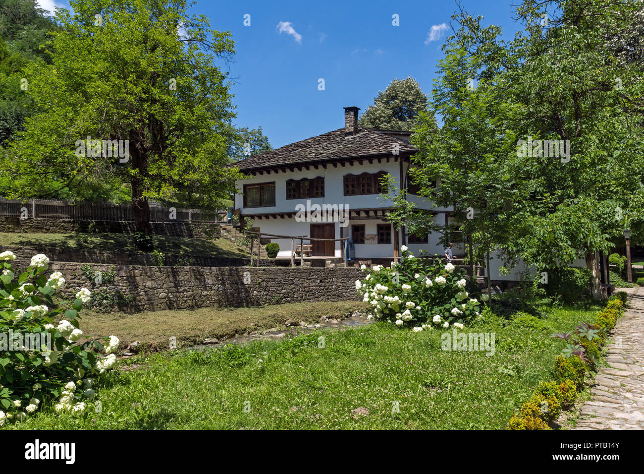 Architectural ethnographic museum etara bulgaria -Fotos und ...